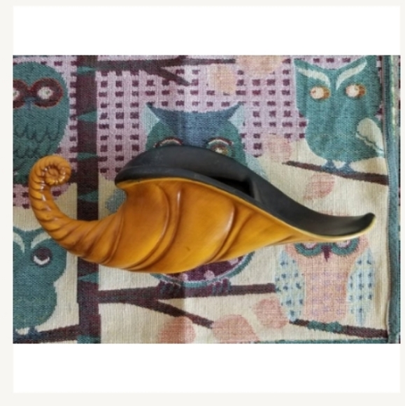 Accents | Vtg Hand Made Ceramic Cornucopia Centerpiece | Poshmark